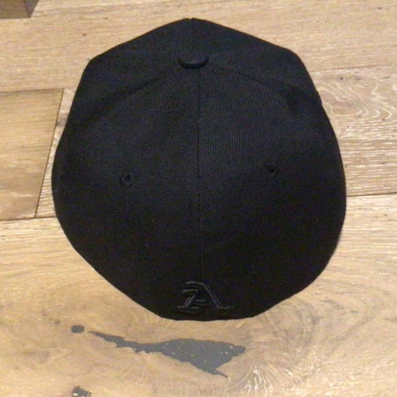 Leader of generation apparel | Other | Loga Cap Leader Of Generation ...